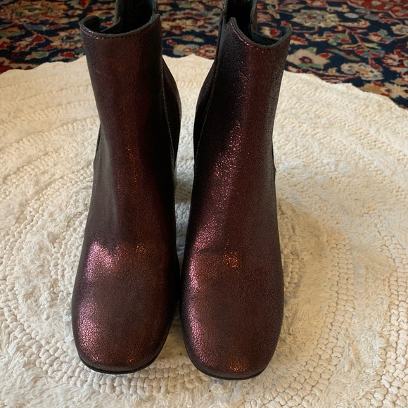 Minelli | Shoes | Nwob Paris Leather Chelsea Metallic Booties Maroon ...